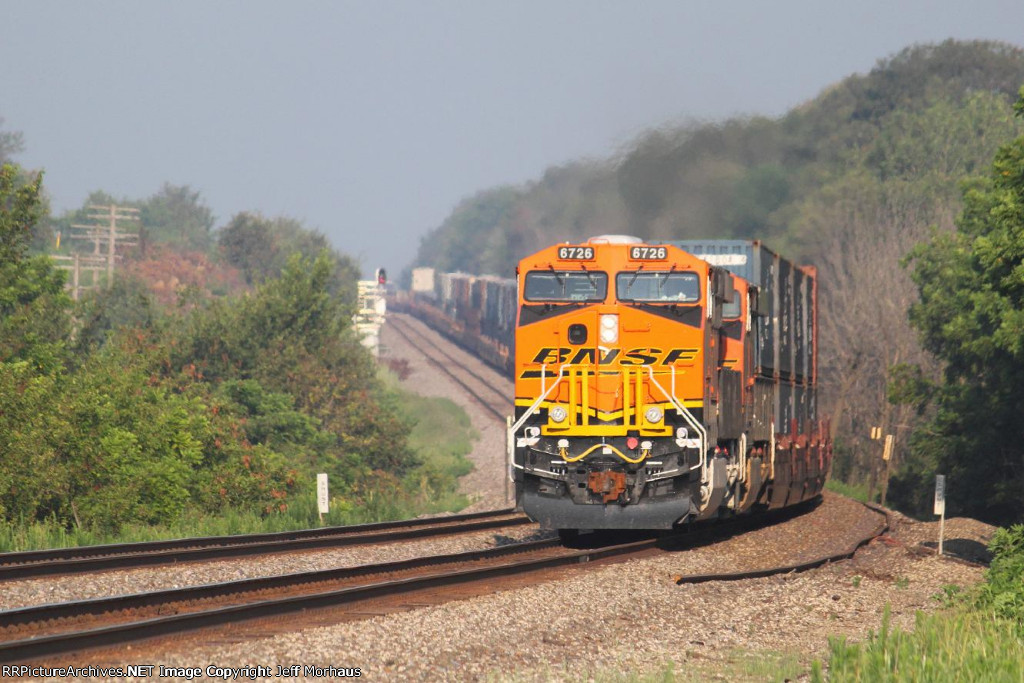 BNSF 6726